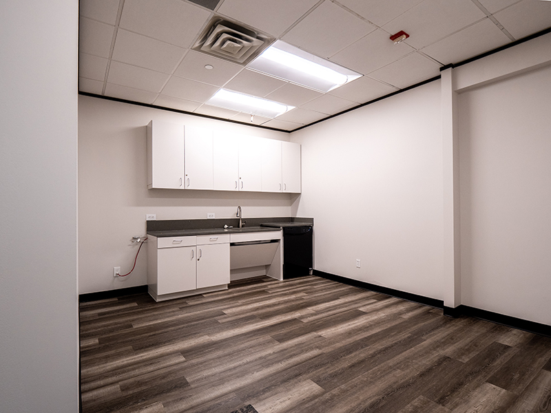 Plaza 290 Spec Suite 530