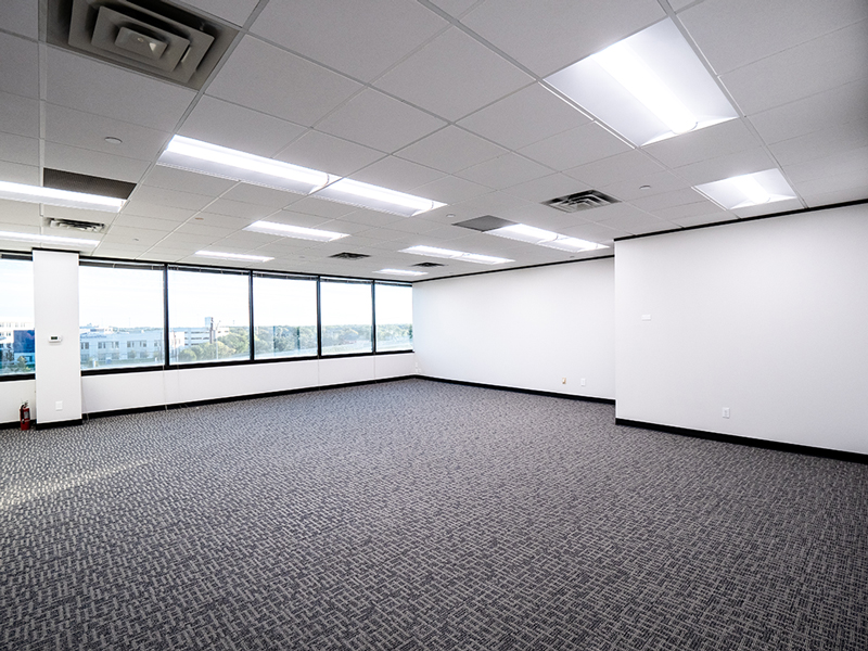 Plaza 290 Spec Suite 530